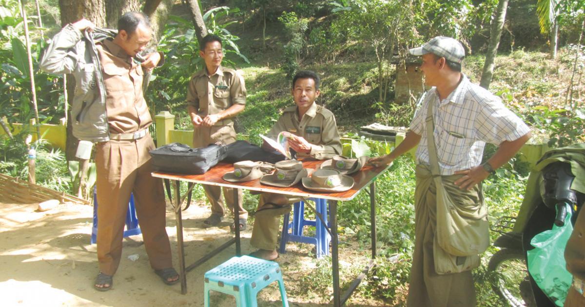 Chapter 5: Looting, Extortion and Arbitrary Taxation | Karen Human ...